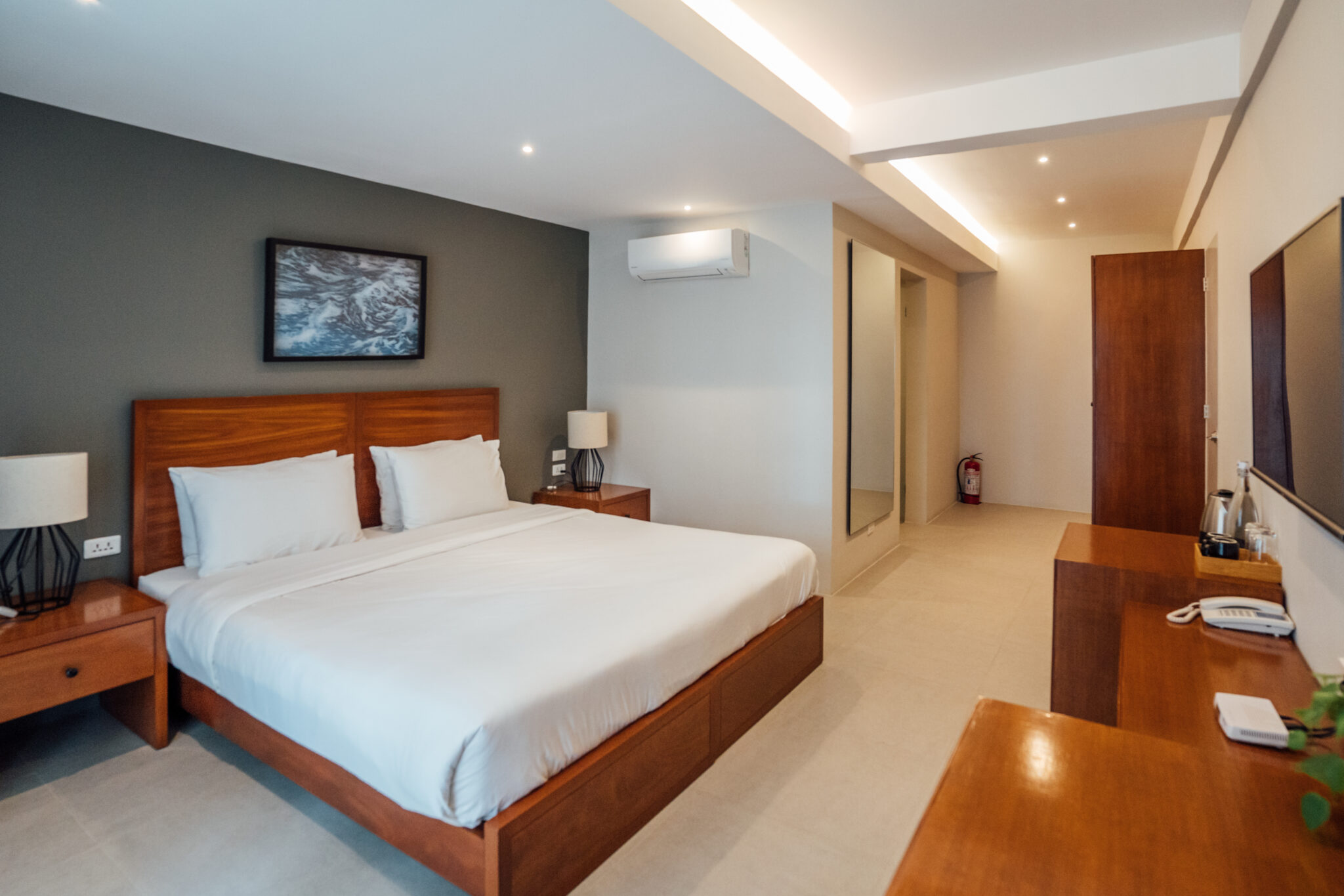 Deluxe Room at Solitude Acacia Resort - Solitude World